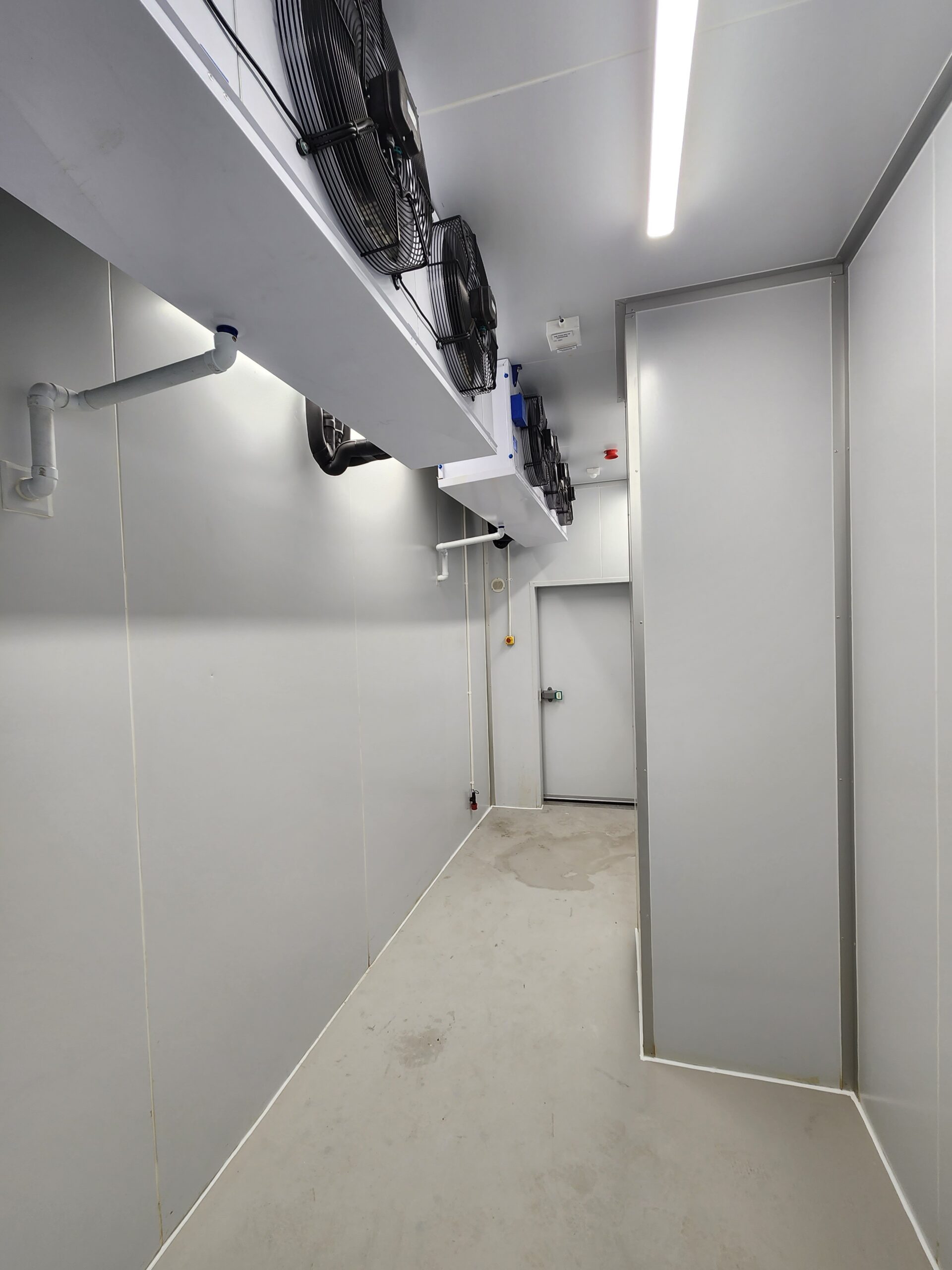 Pharmaceutical Freezer and Lab Doors - Evercool